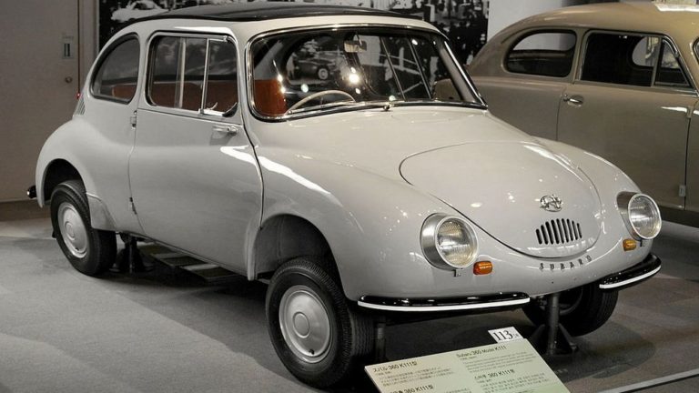 Le mot japonais kei car (keijidôsha) : des voitures ultra légères